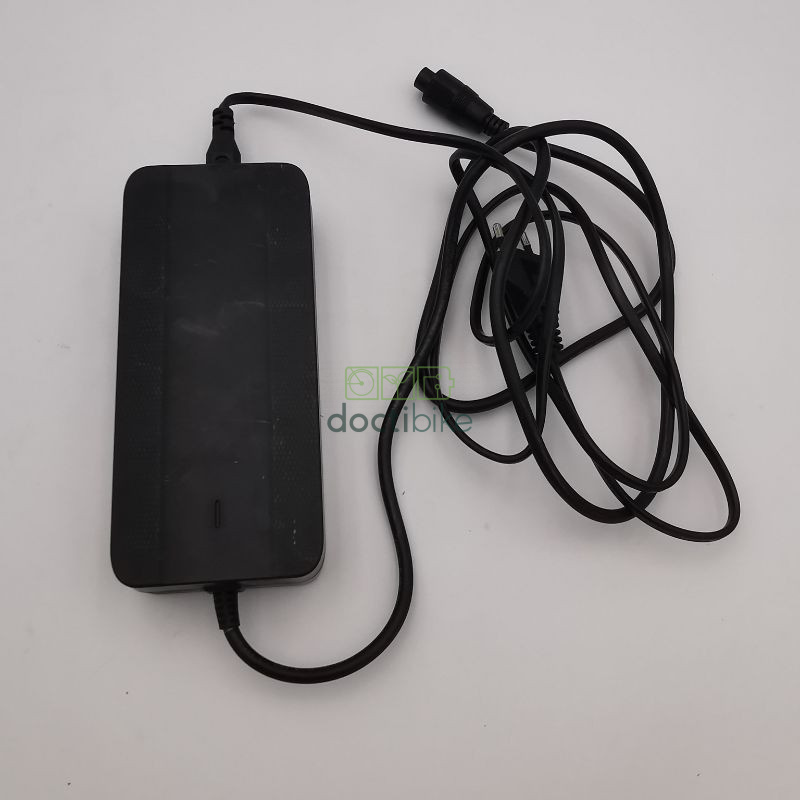 Joycube 36V 4A charger - 5-pin round connector - SECOND HAND